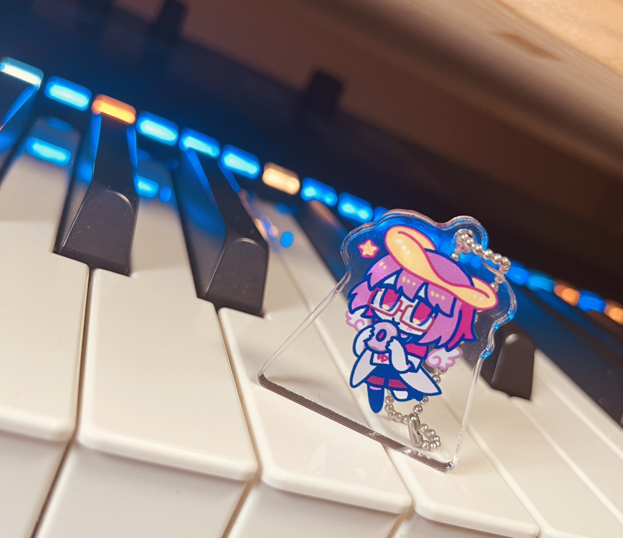 ゆいちゃんアクリルキーホルダー - uynet - BOOTH