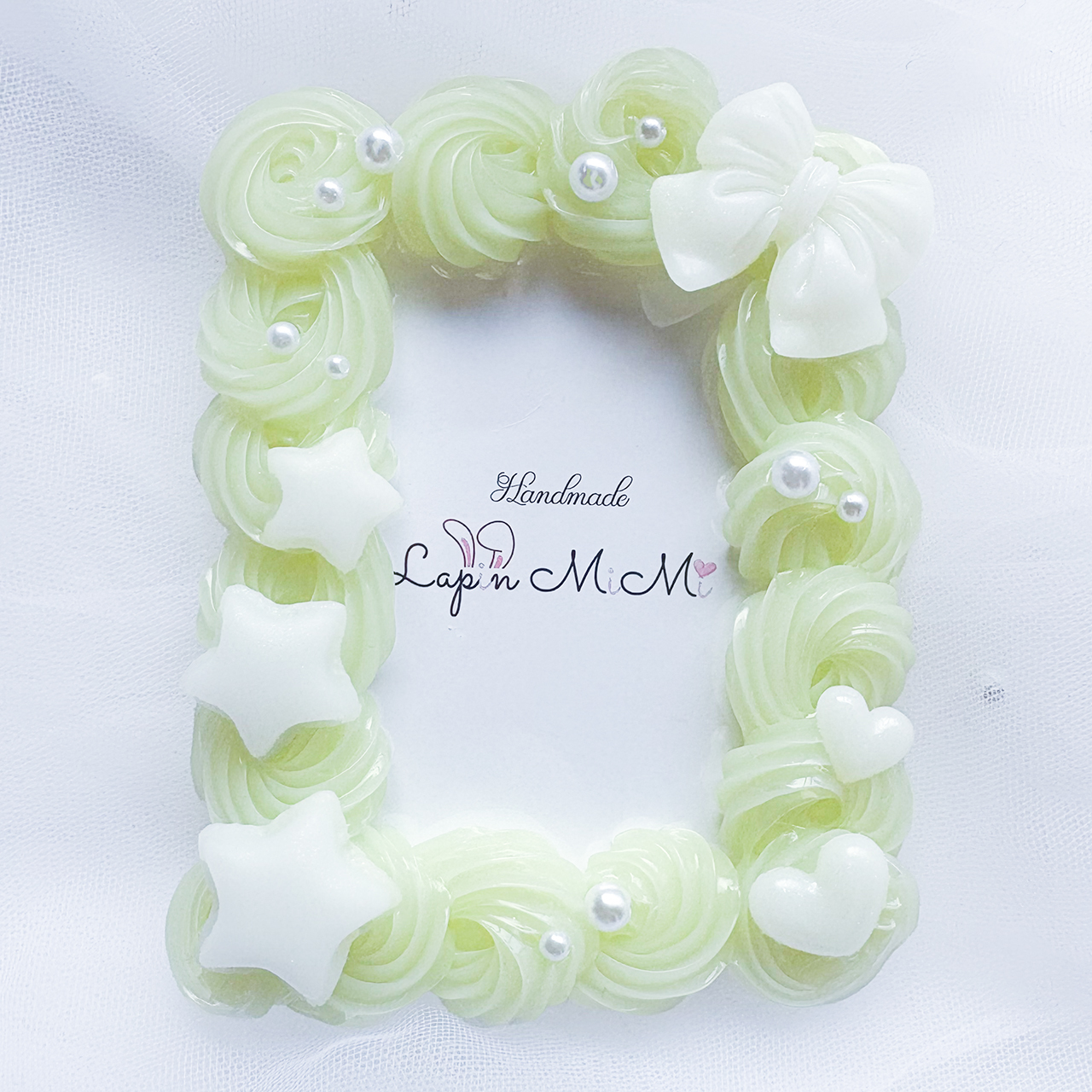 パステル ホイップデコ 硬質トレカケース B8 ラメ入り マット ホワイト リボン 星 ハート パール カード ケース - Lapin MiMi - BOOTH