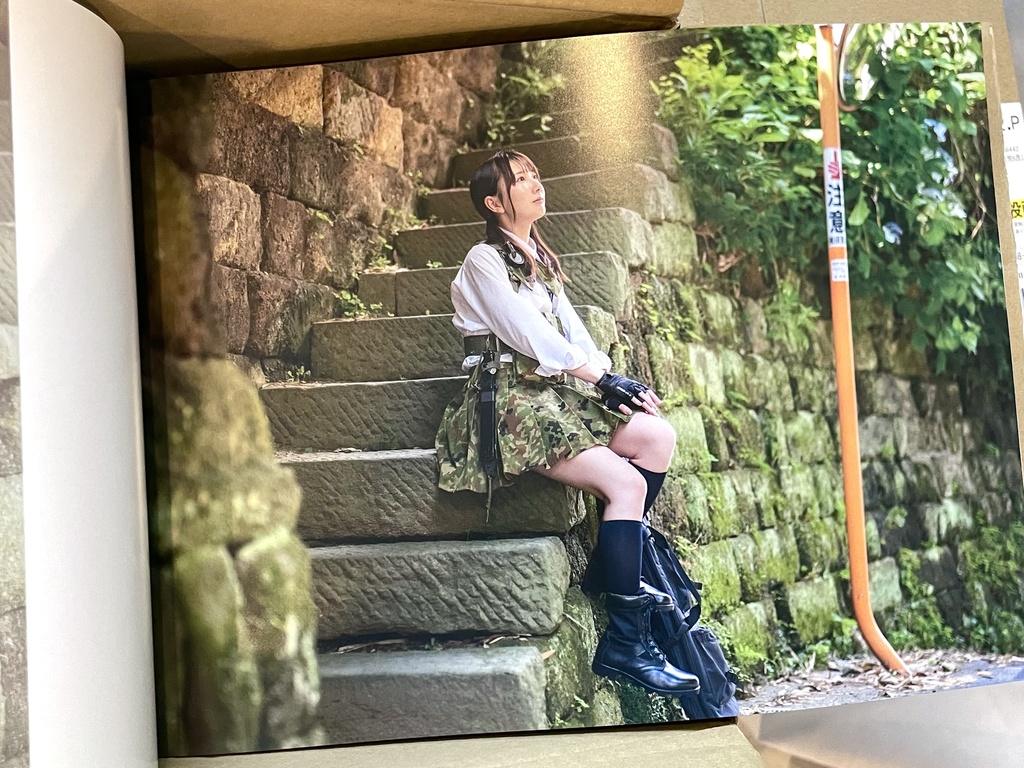 C104【武装JK】Summer Breeze【写真集】 - Sayapaca Farm - BOOTH