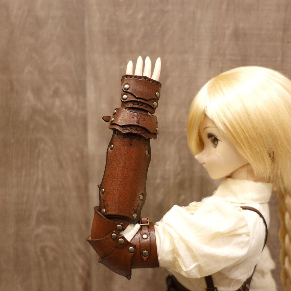 [受注生産] DD,DDdy（S/M/L胸）バンブレース(腕鎧)ガントレットセット 本革 - LeatherCraft-luke - BOOTH