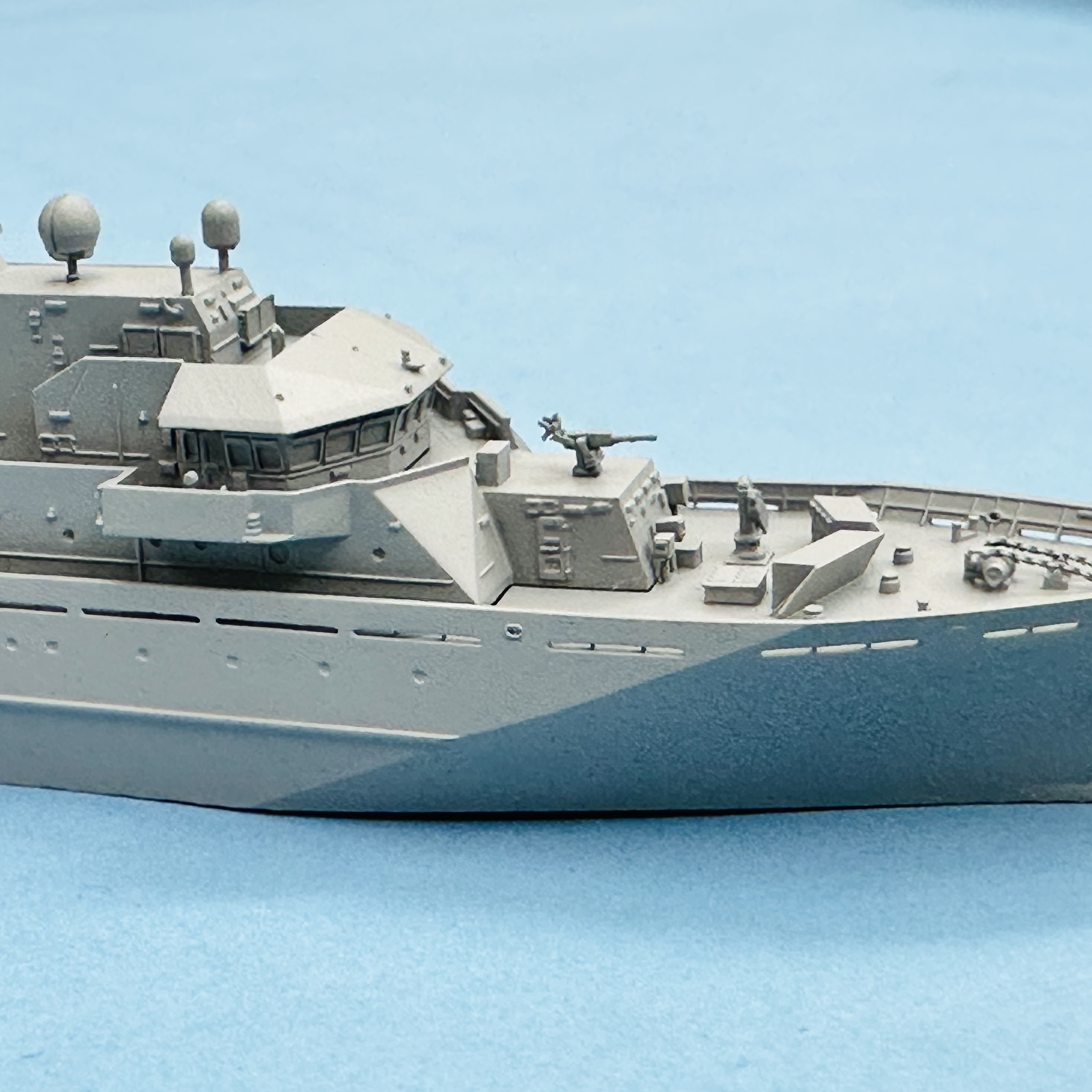 7006 1/700 イギリス海軍 リバー級哨戒艦 バッチ1 セヴァーン HMS Severn (P282) - Minerva Model ...