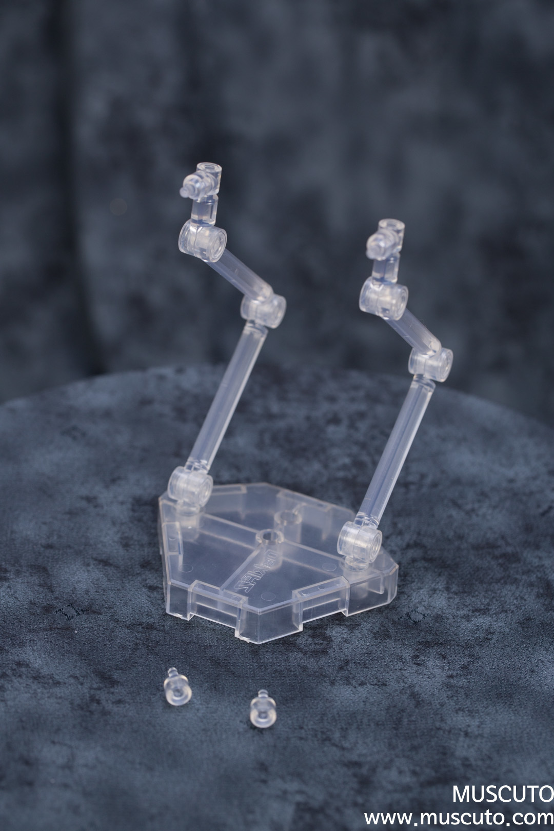 MUSCUTO フライング・デュアルアーム・ベース - MUSCUTO SHOP - BOOTH