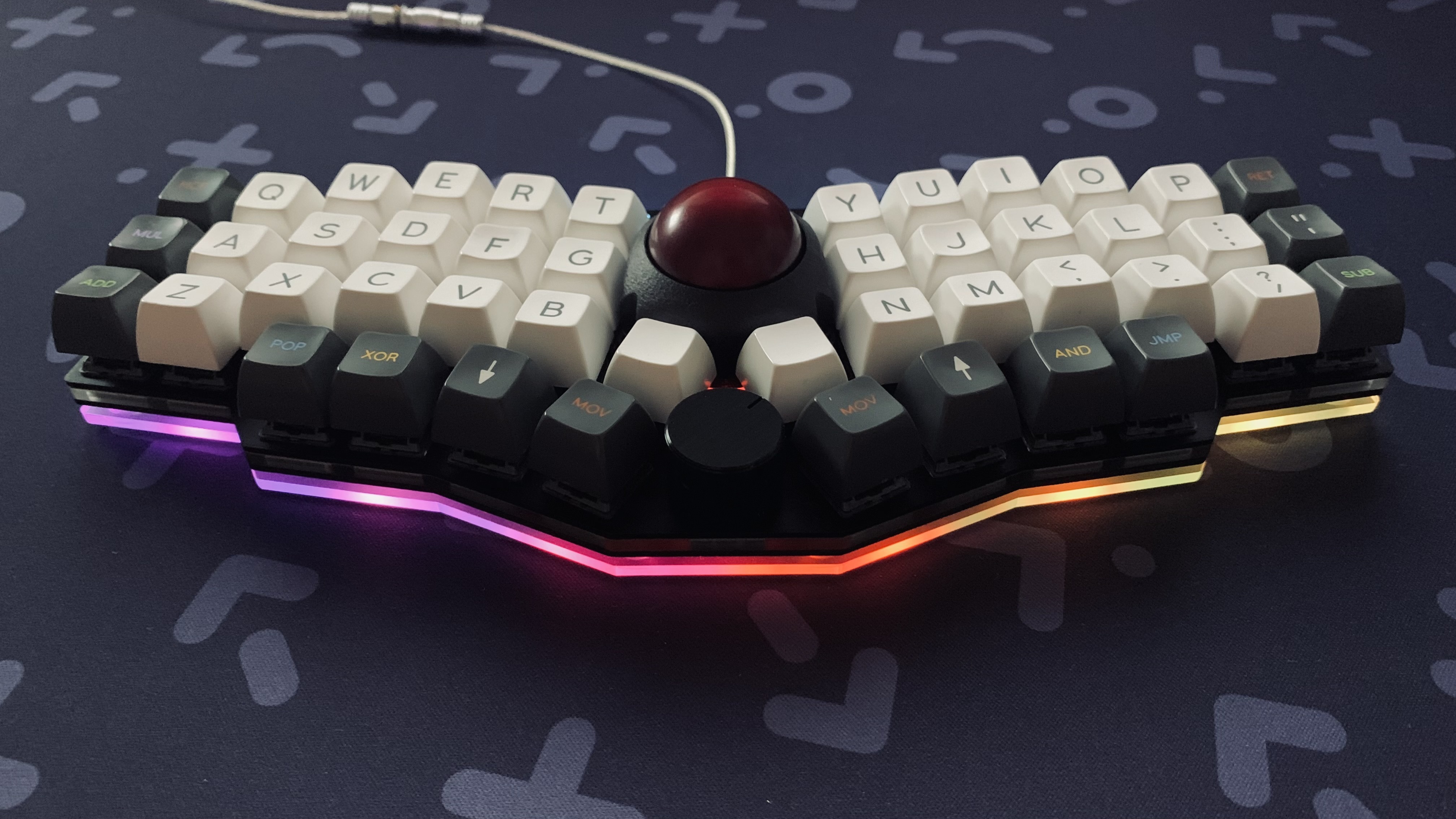 cocot46plus 自作キーボードキット | DIY Mechanical Keyboard Kit - aki27kbd-lab - BOOTH