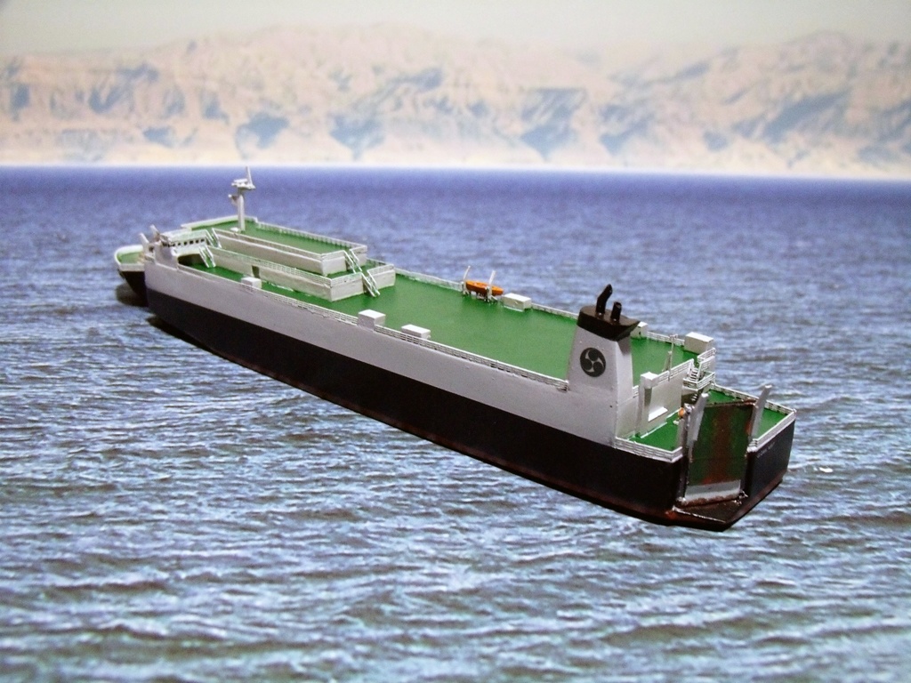内航貨物船「130000GT型RORO貨物船」1/700《商船/客船 10》 - 模型工房ブレインズ - BOOTH