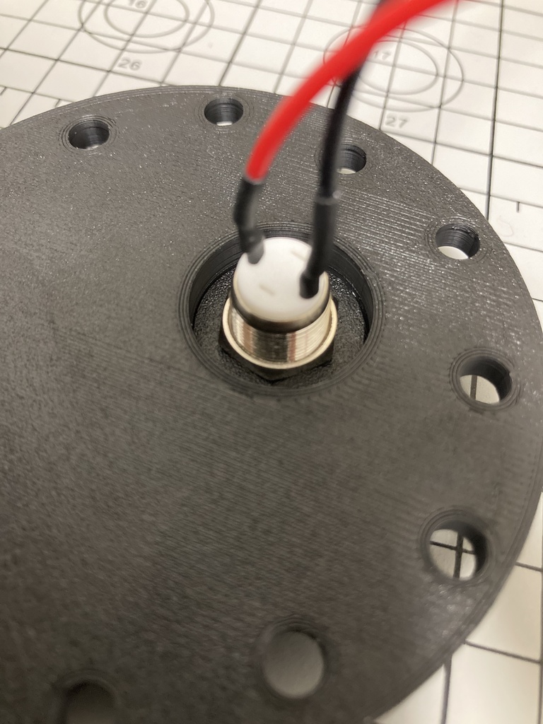 momoステアリング用 ツライチホーンボタン - RiswampeR - BOOTH