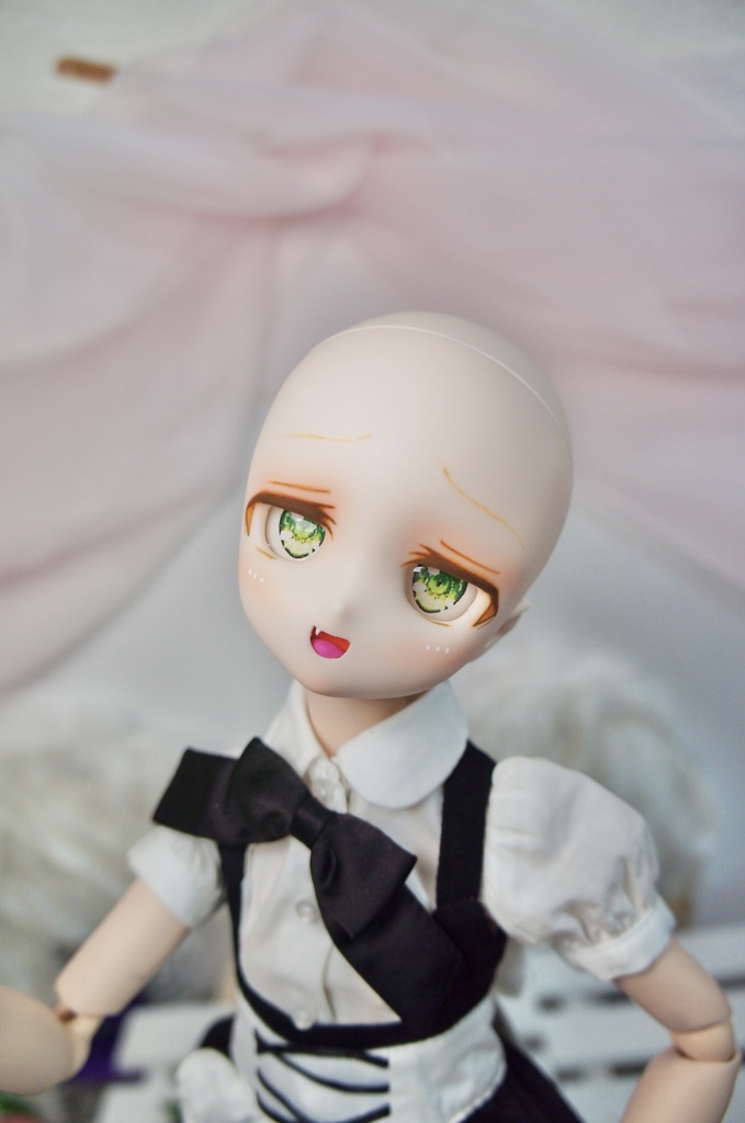 カスタムヘッド ドール DDH-29 セミホワイト肌 八重歯3姉妹 - hoshigaki650 - BOOTH