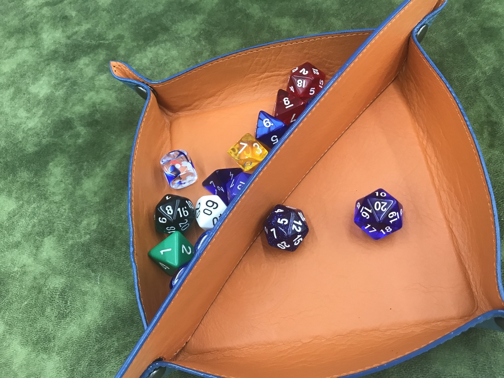 本革製 Table Game Cafe Sirocco オリジナルダイストレー - しろっこカフェ・オンライン - BOOTH