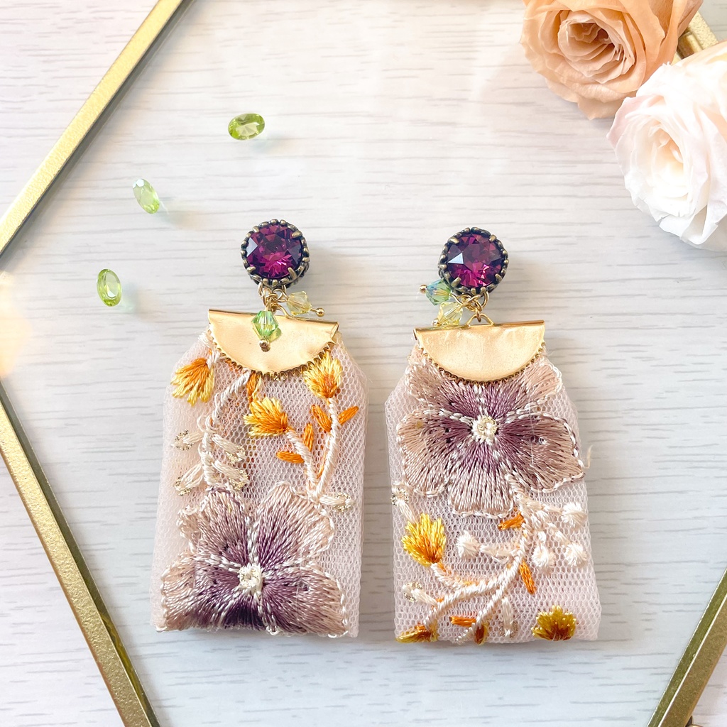 野花の耳飾り - blanc.noir - BOOTH