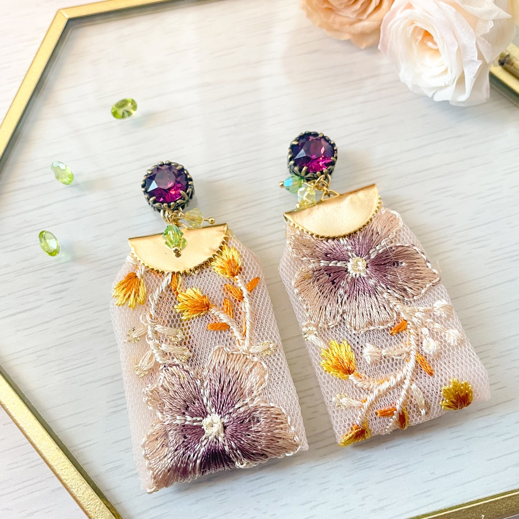 野花の耳飾り - blanc.noir - BOOTH