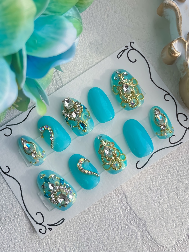 双子概念ビジューネイル - ruirui-neil - BOOTH