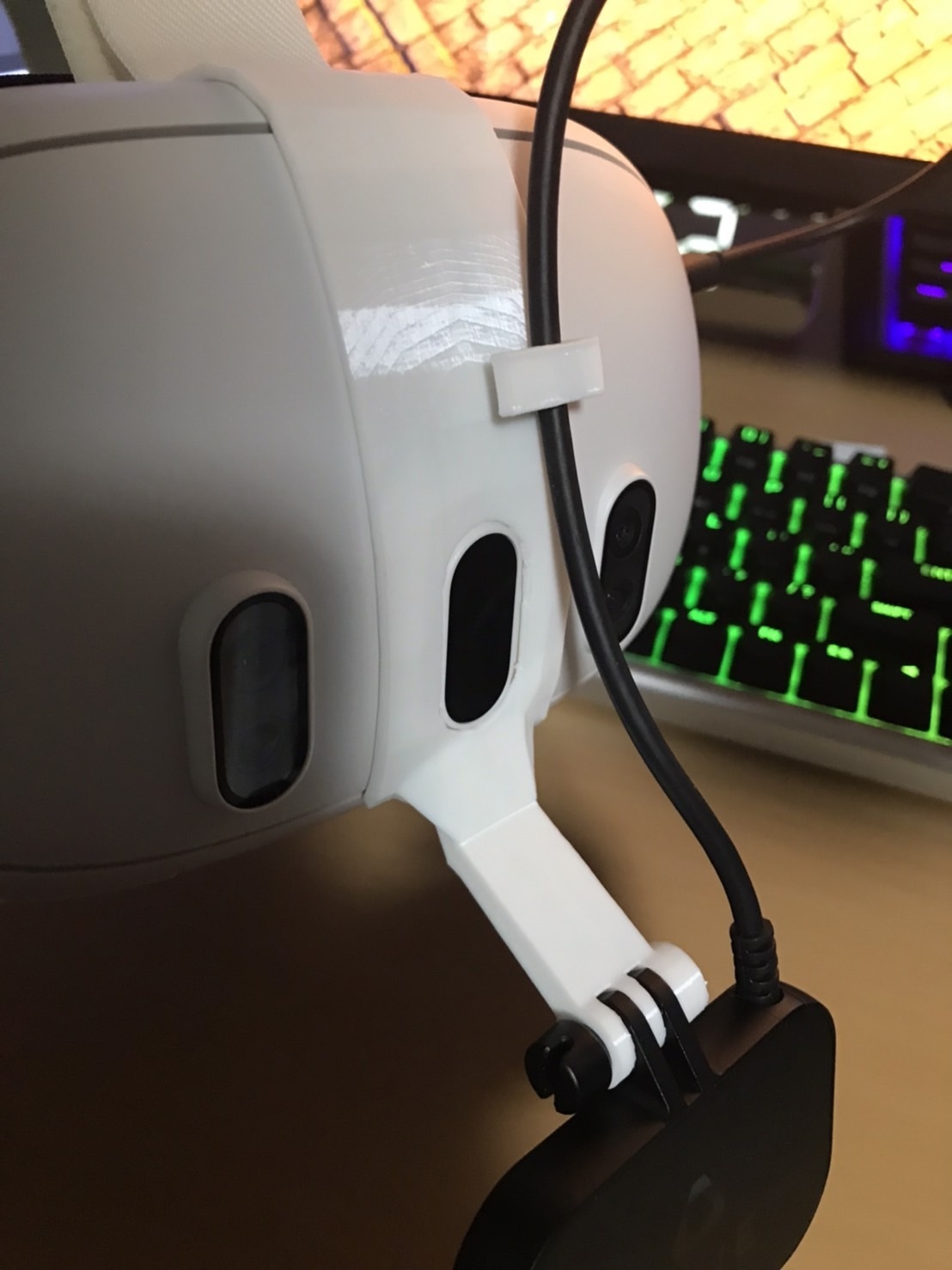 Quest3 VIVE Facial Tracker Mount 3D Data - rapiiiio - BOOTH