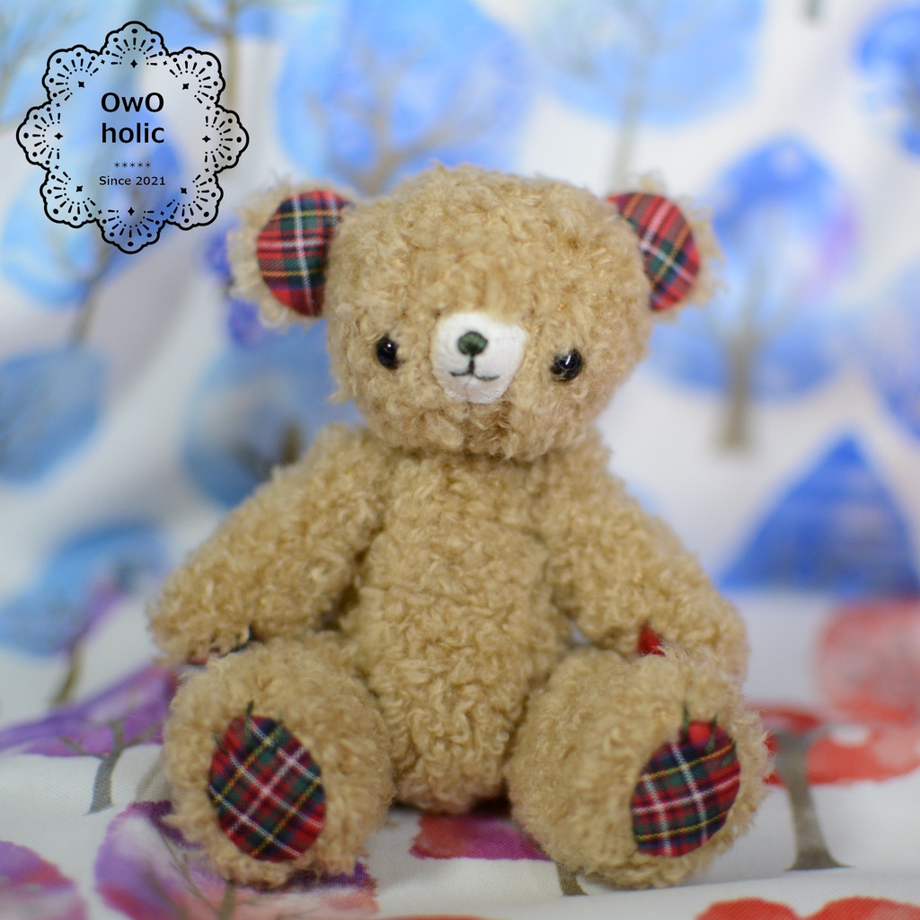 くま(くったり・赤チェック) - OwO holic - BOOTH