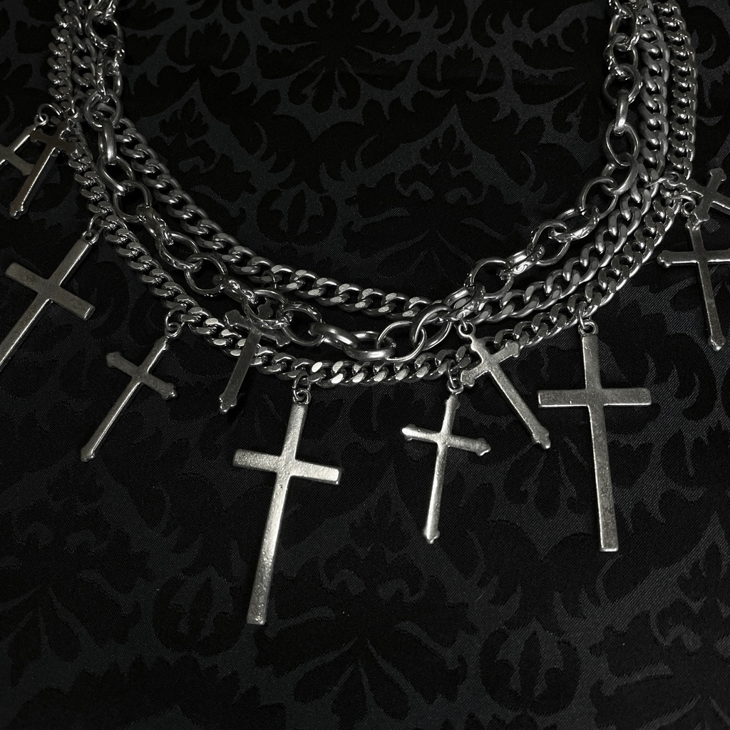 CEMETERY NECKLACE 2018 - ANGELING - BOOTH