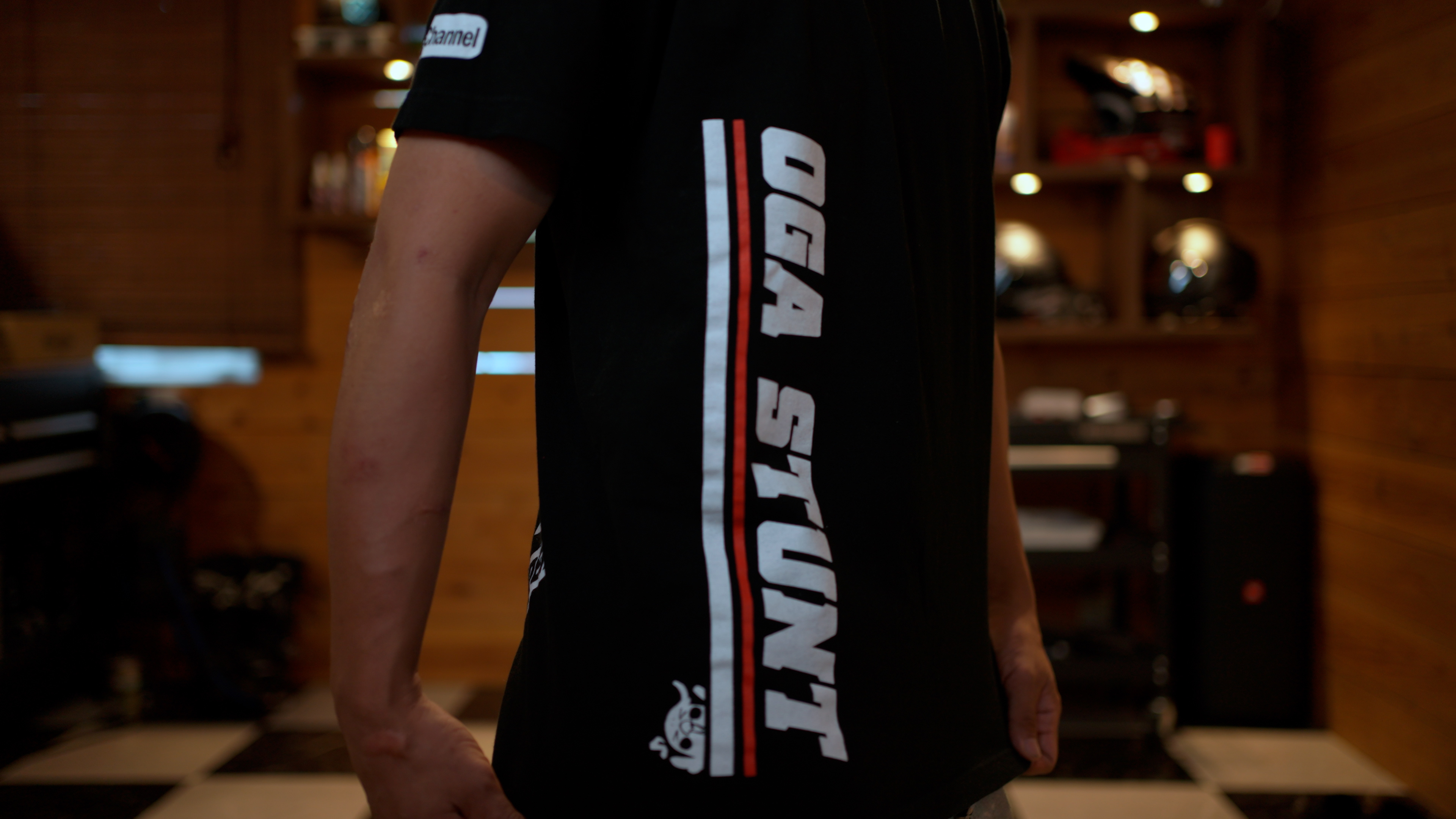 OGAチャンネル 「OGA STUNT」 Tシャツ - OGAチャンネルストア - BOOTH