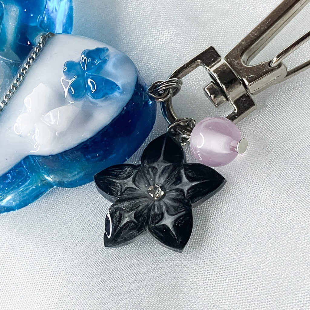 ショアキーパー イメージキーホルダー - Larme d'eau - BOOTH