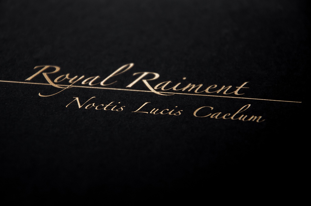 「Royal Raiment」A5 写真セット - YUI - BOOTH