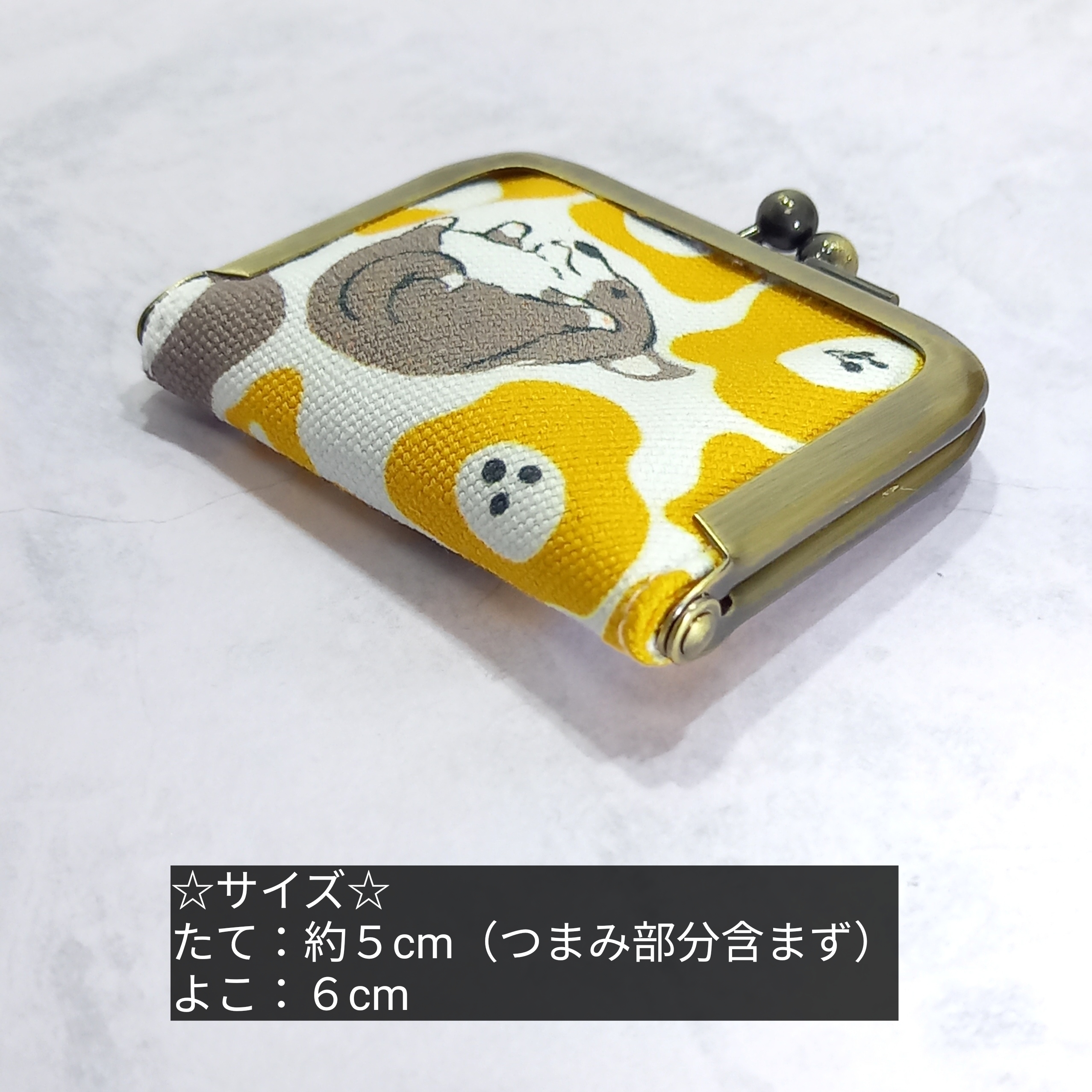 がま口 アクセサリーケース 癒やしのヘソ天姿のコーギーさん - むにがま - BOOTH