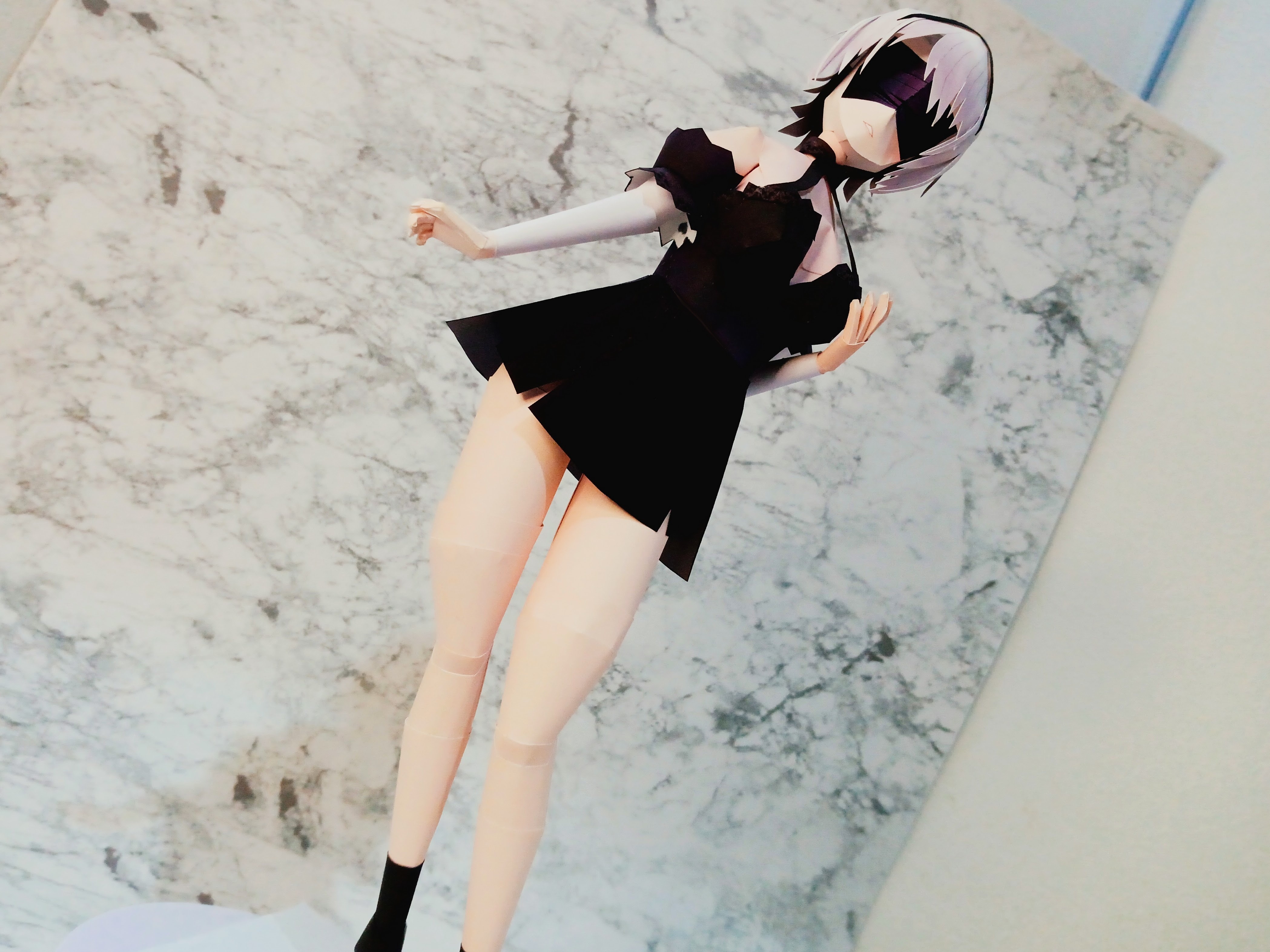 ペーパークラフト【無料DL】2B（NieR:Automata） お顔のみサンプル - ペーパーフィギュアみずくる - BOOTH