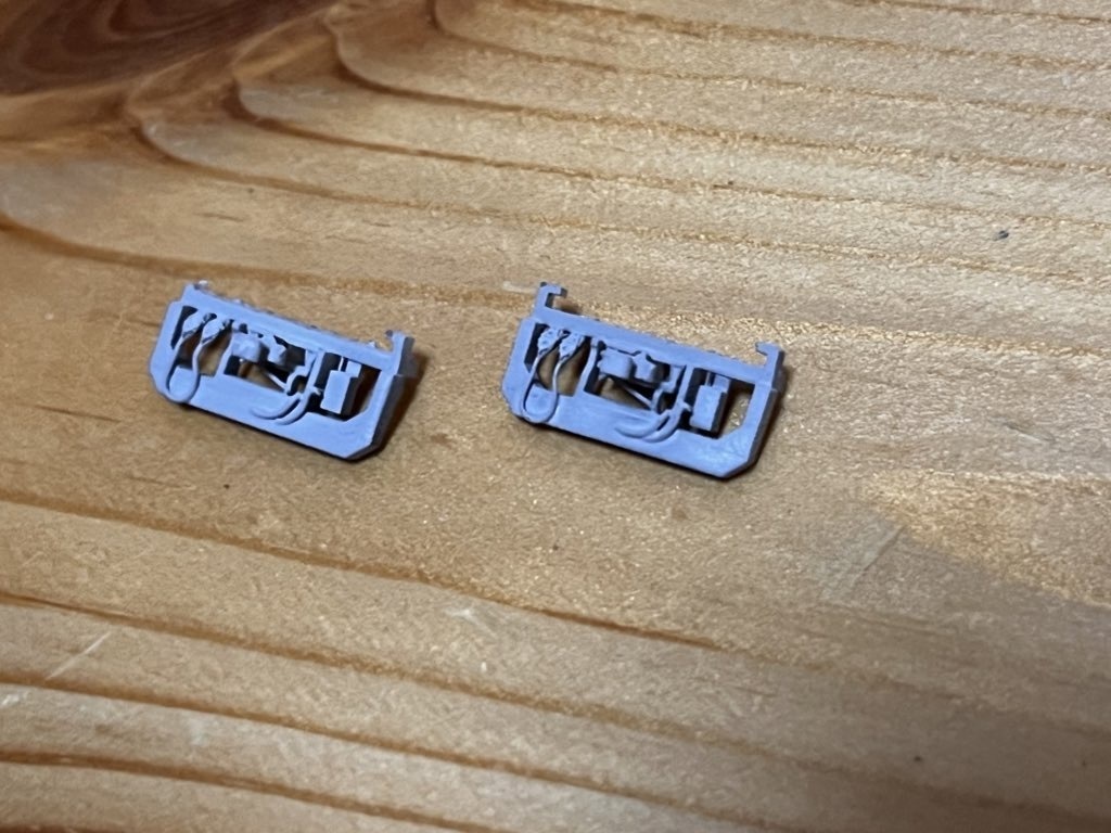 1050A キハ11系用スカート（2種各3個入り） - 愛岐車両センター - BOOTH
