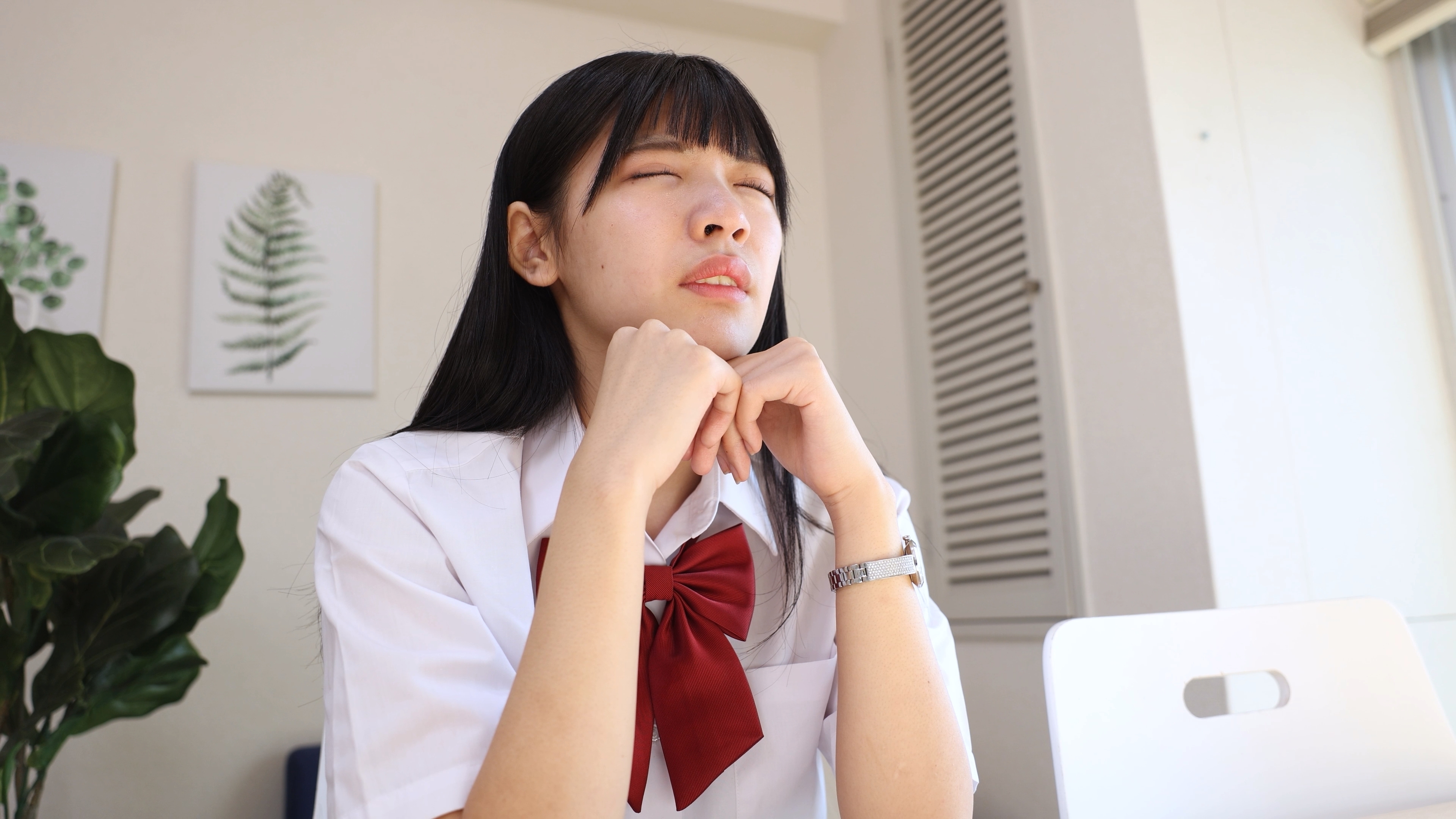 ダリアさんのくしゃみ Daria's sneezing - えすとBOOTH Est BOOTH - BOOTH
