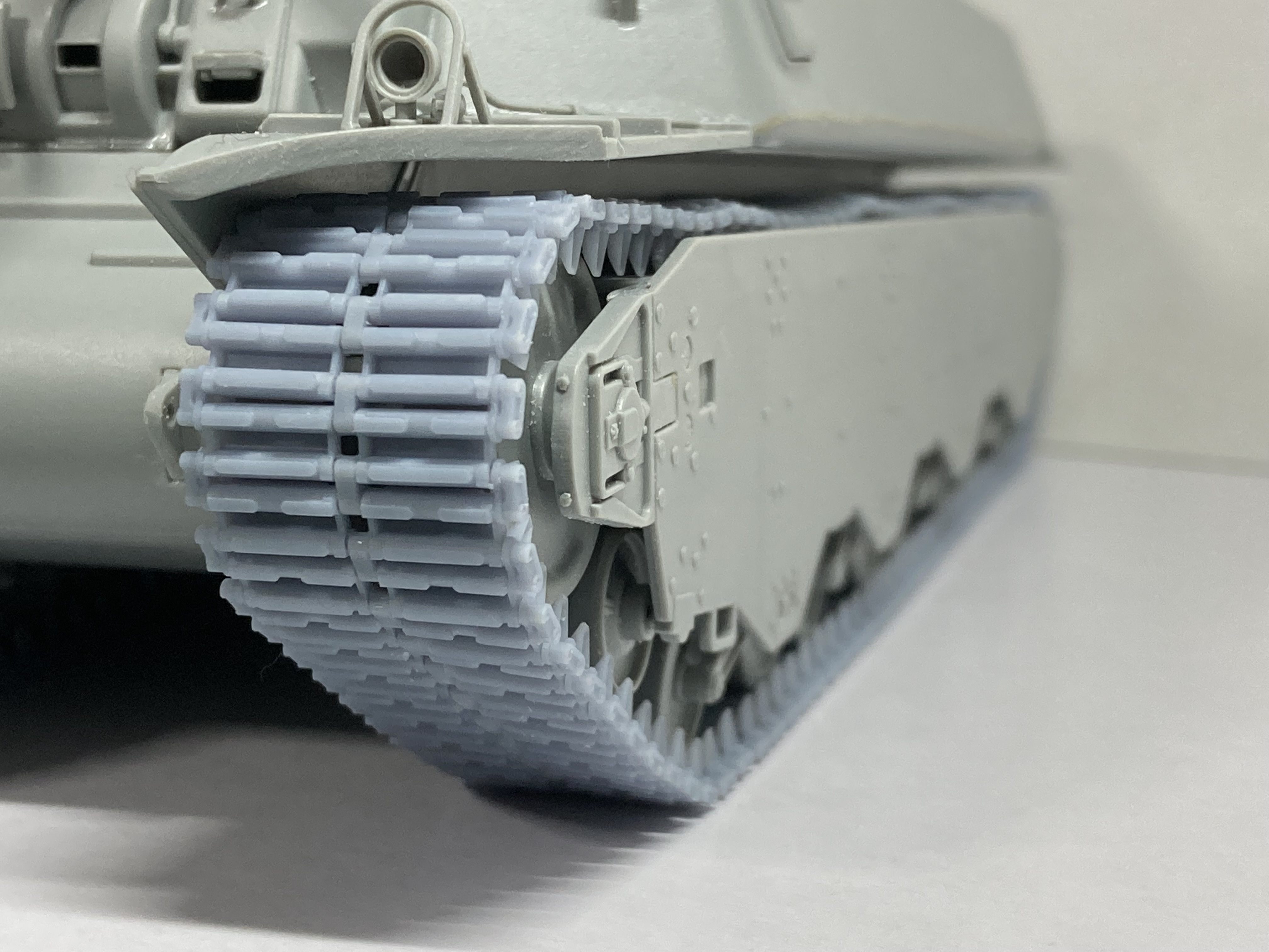CM-065 1/35 M6重戦車用連結可動履帯 - CHINOMODEL - BOOTH