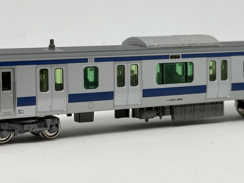 【SF009】K社製JRE231.531クロスシート窓スモーク再現フィルムシールI - ショーロンポーの鉄道模型のパーツ屋さん - BOOTH