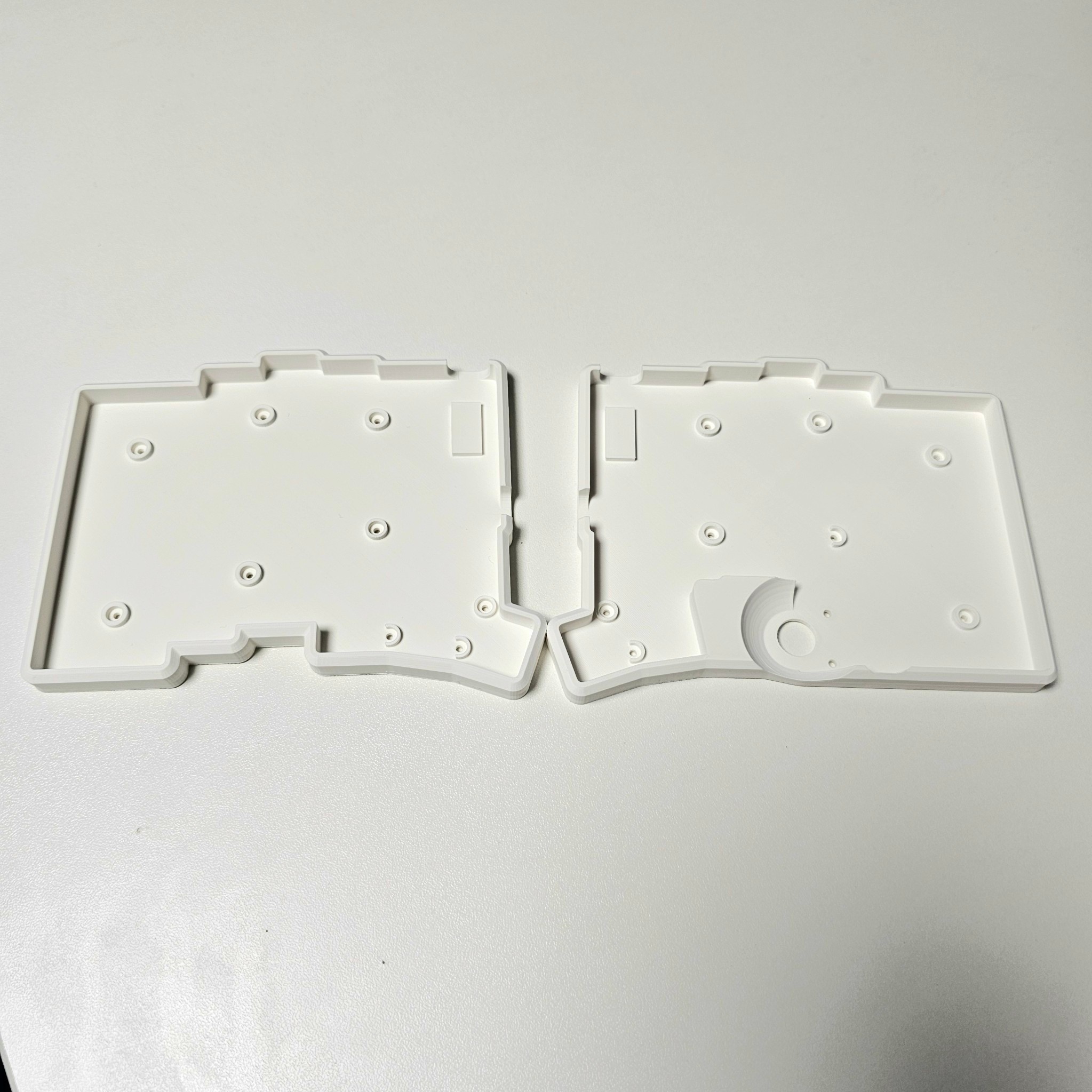 keyball61 ケース MagSafeリング内蔵版【カラーオプション有り】【左ボール用モデル対応！】 - 3Dプリンター工房 - BOOTH