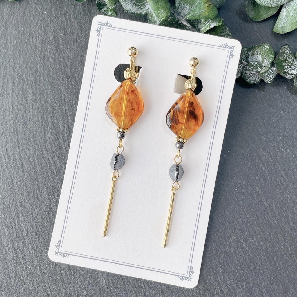 D4_arima2イヤリング（ピアス変更可） - KADO_handmade - BOOTH