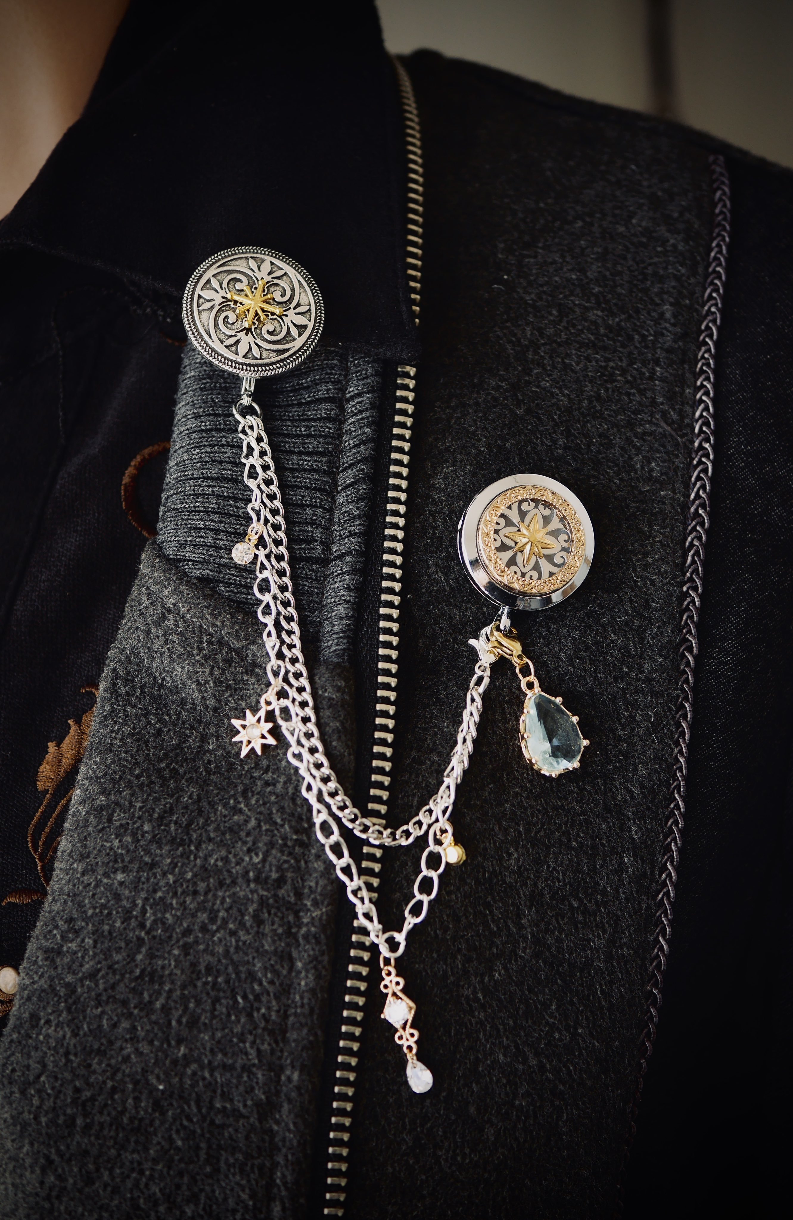 アロマ・ブローチ「REVS」「HMST」 - CiR : Shue Chloe - BOOTH