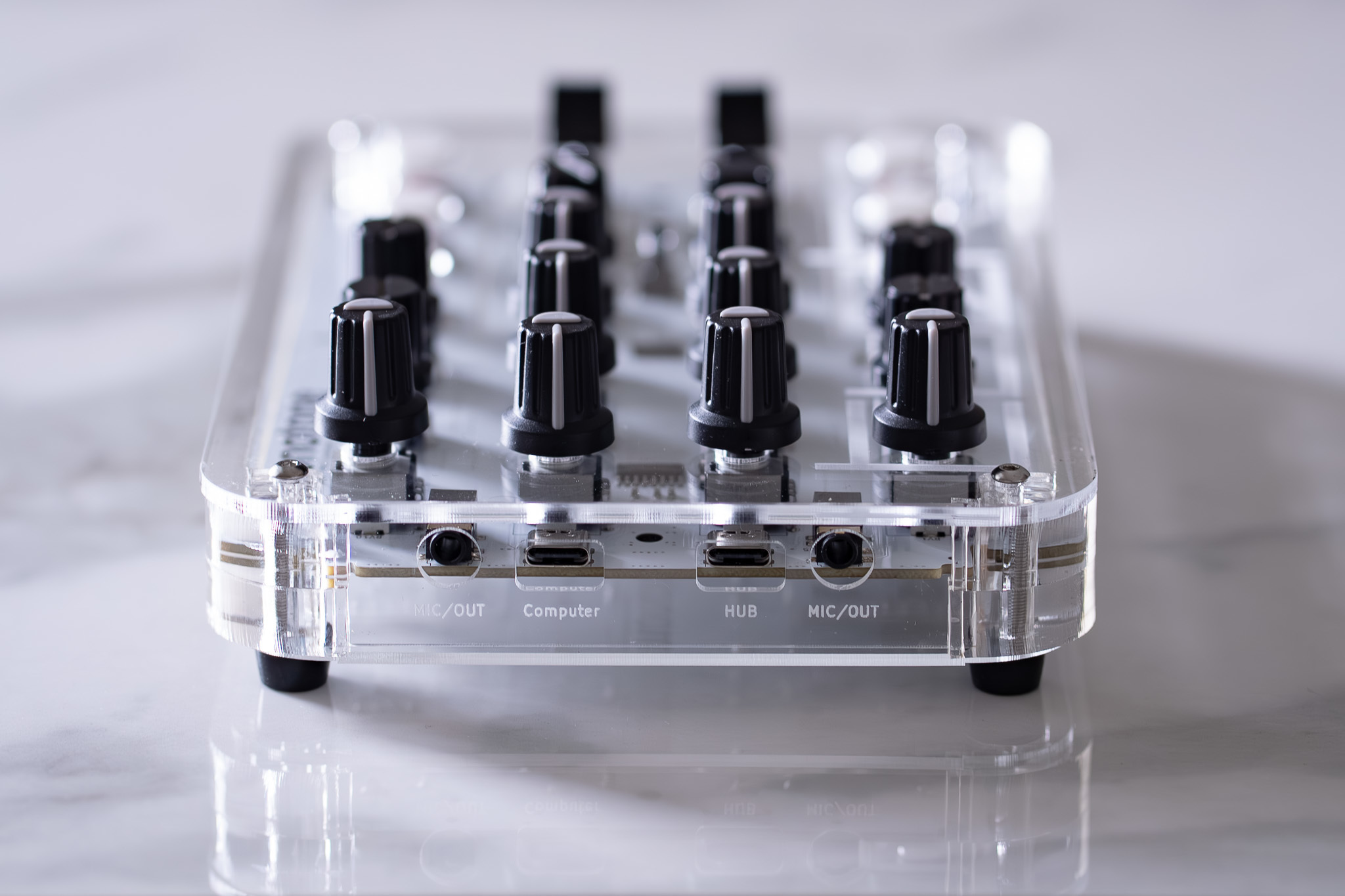 “monotone” DJ/VJ-MIDI controller - tueks - BOOTH