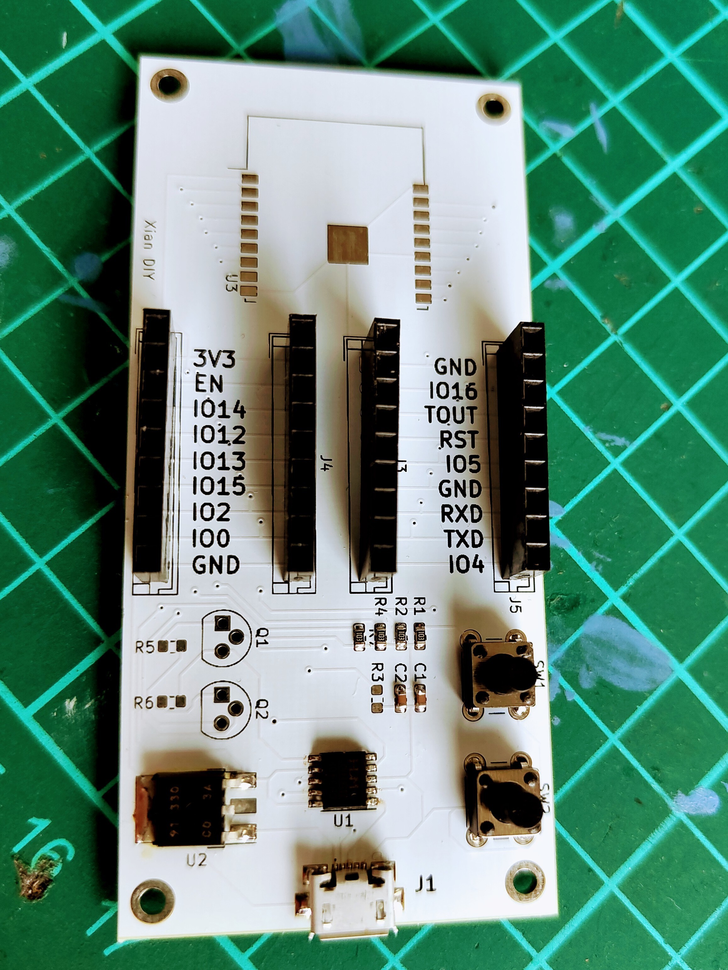 ESP8266書き込み装置 - Xian diy - BOOTH