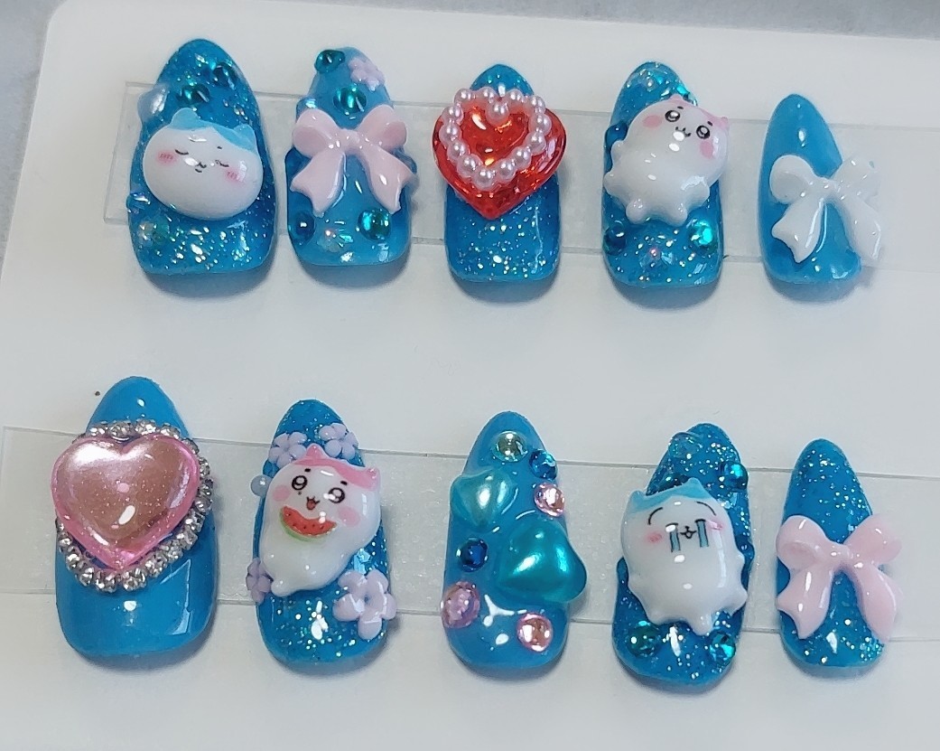 ハチワレネイルチップ ちいかわ - Tomo♡nail - BOOTH