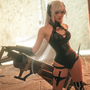 物資は届いている！ - 樫野 巨乳メイド コスプレ写真集 - rissoft344 - BOOTH