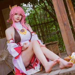 物資は届いている！ - 樫野 巨乳メイド コスプレ写真集 - rissoft344 - BOOTH