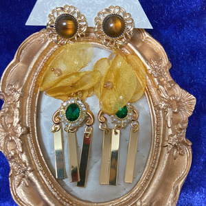 ジョニィ=ジョースター イメージイヤリング - aldebaran - BOOTH