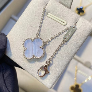 ブラックオニキス四つ葉クローバーレディースネックレス - koubo - BOOTH