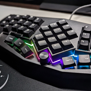 Maglit40 - Cerbekos-keyboard - BOOTH