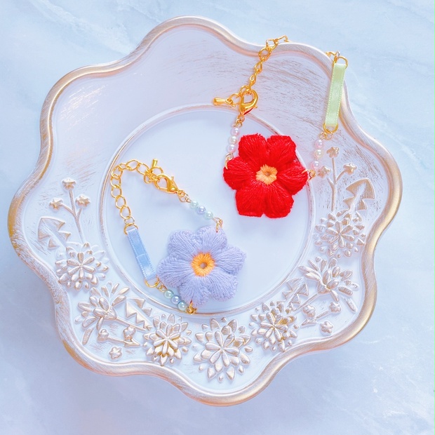 ぽこぽこ刺繍フラワーのポシェット🌼🌿 - melaleuca - BOOTH