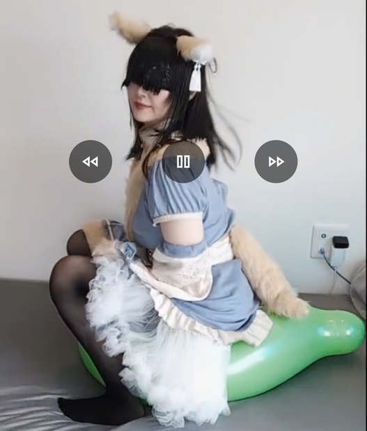 狐コスプレで風船遊び - MIYAちゃんのショップ - BOOTH