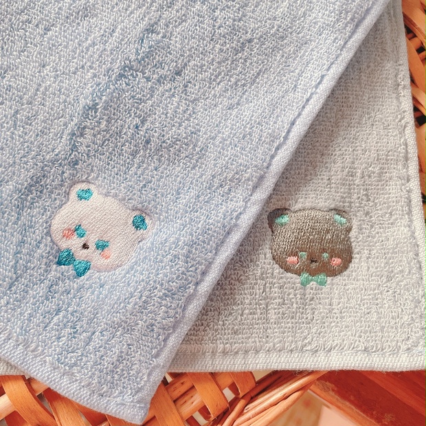 五伏くまちゃん刺繍ハンドタオル - mimi - BOOTH