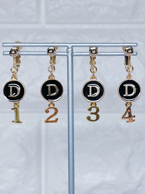 バトルポジションイヤリング【D4】 - Qab. - BOOTH