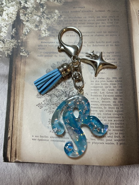 リュゼさま イニシャルキーホルダー - Rosey's ROOM - BOOTH