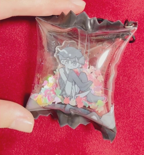 OMORI candy charm - すいせい虫 - BOOTH
