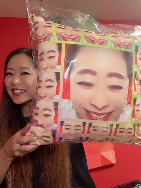 デカクッション - REVOICE - BOOTH