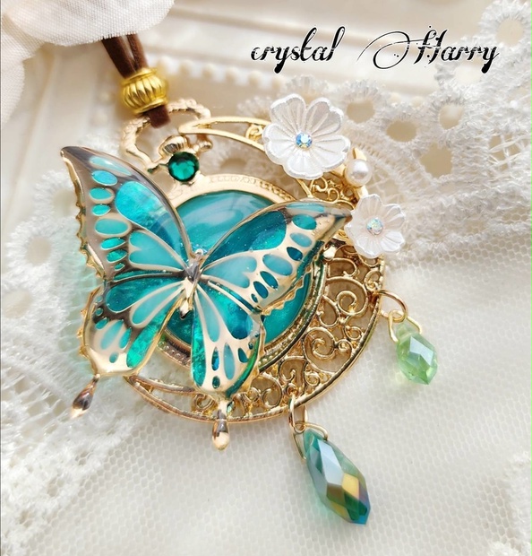 crystal harry - BOOTH