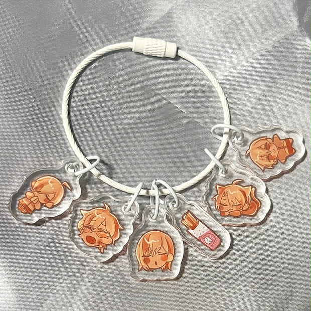 Acrylic keychain 🥐ver - 久木商店 - BOOTH