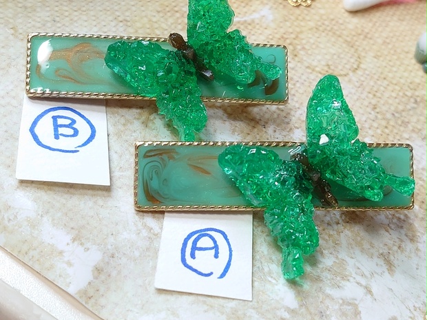 エメラルド蝶のヘアクリップ - A&OShop - BOOTH