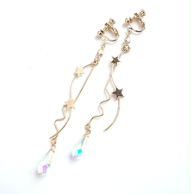 星の輝きイヤリング【自宅発送あんしんBoothパック】 - Spica* - BOOTH