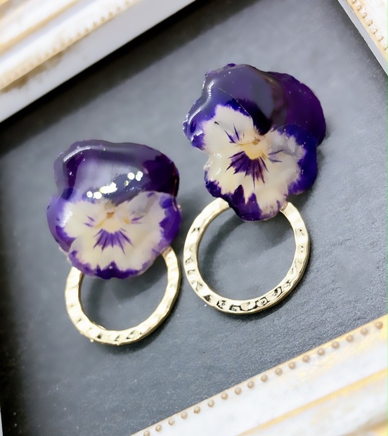 ★イメージイヤリング / 夜光 - fluttering - BOOTH