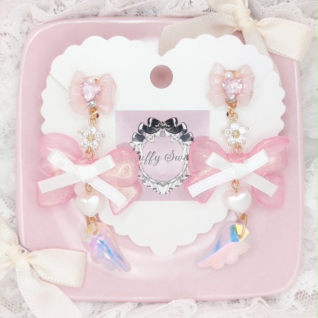 天使の羽イヤリング（ピンク） - Fluffy Sweets - BOOTH